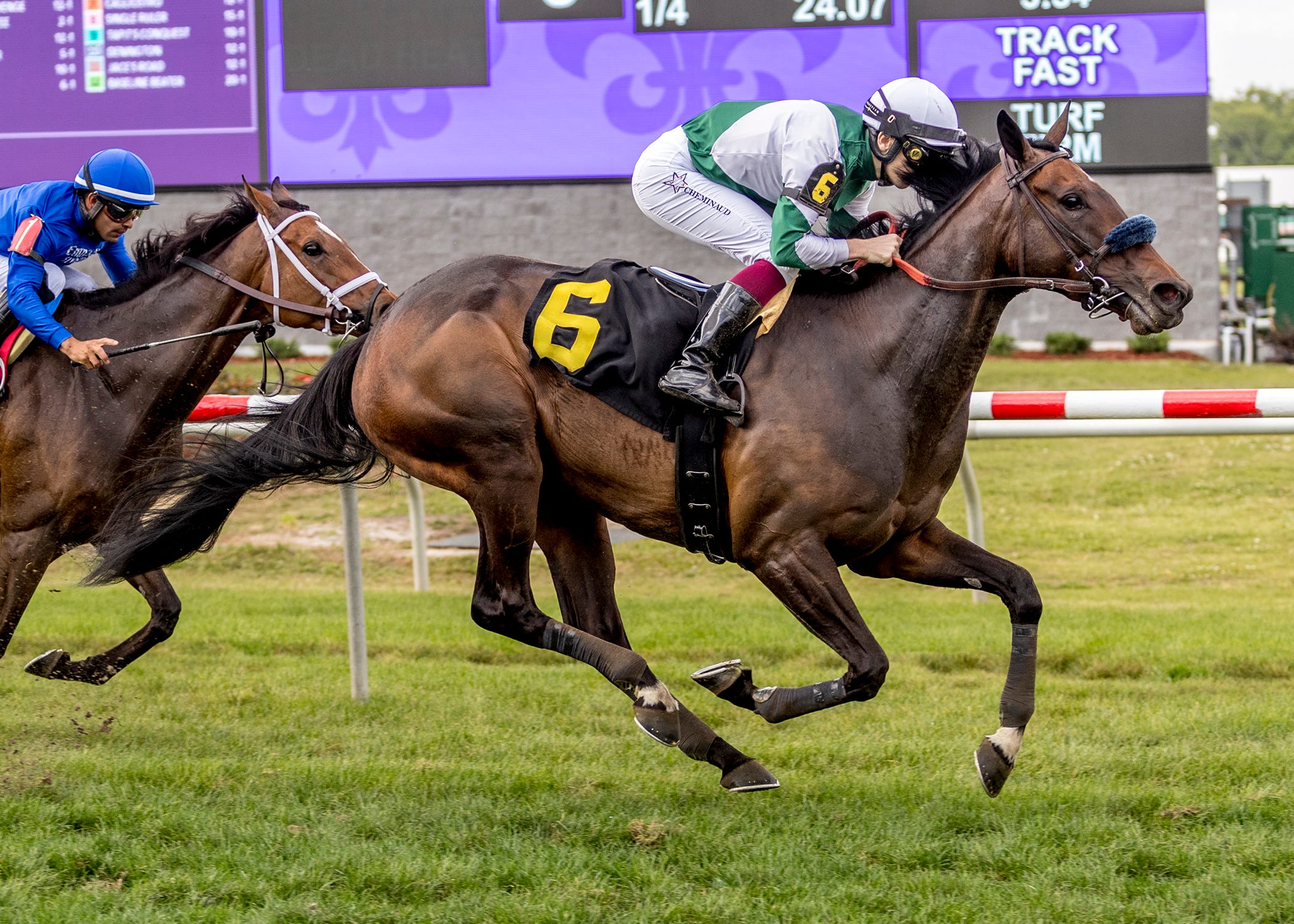 Didia keeps U.S. record perfect in Tom Benson Memorial