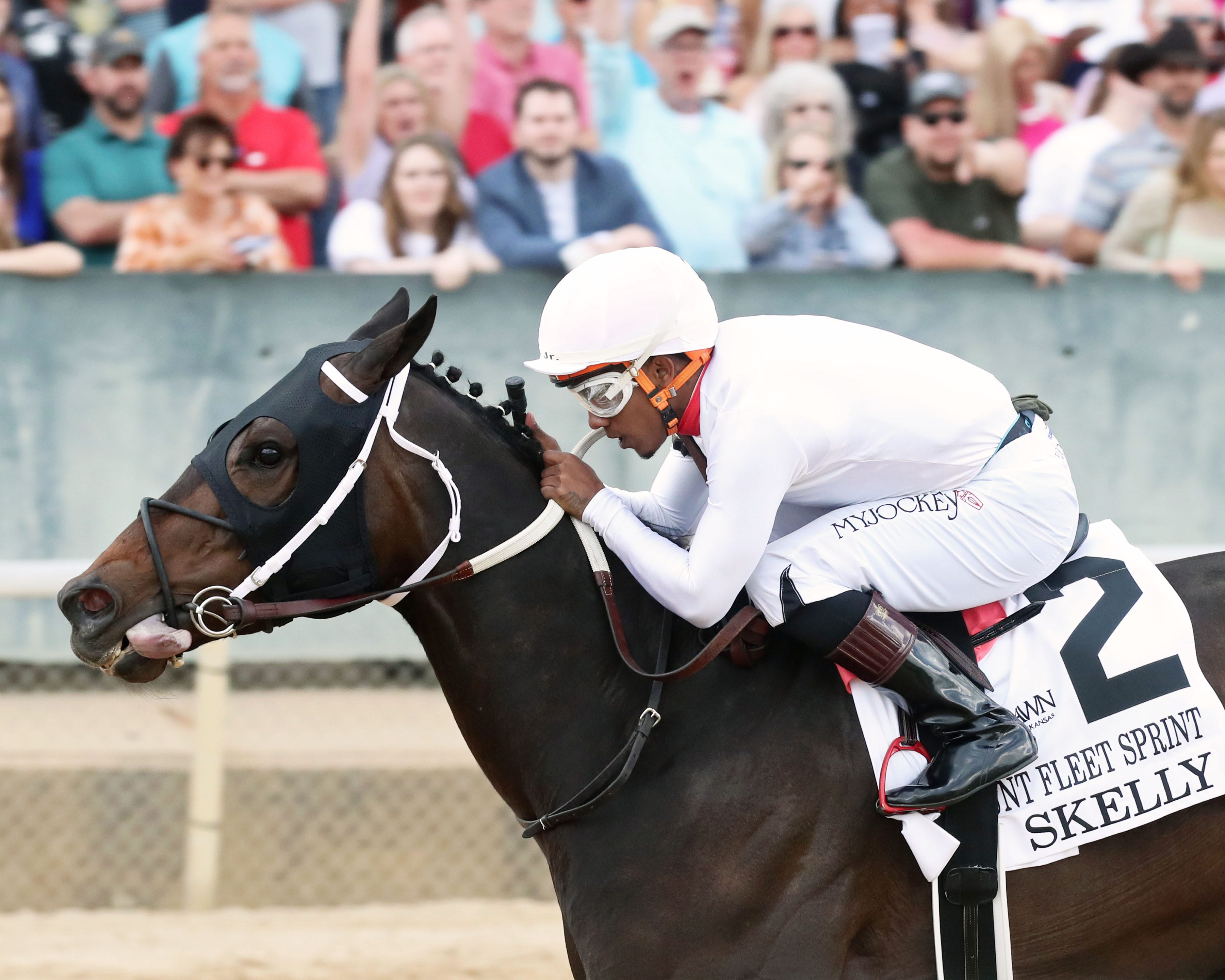 Skelly takes early lead, keeps it in Count Fleet Sprint Handicap