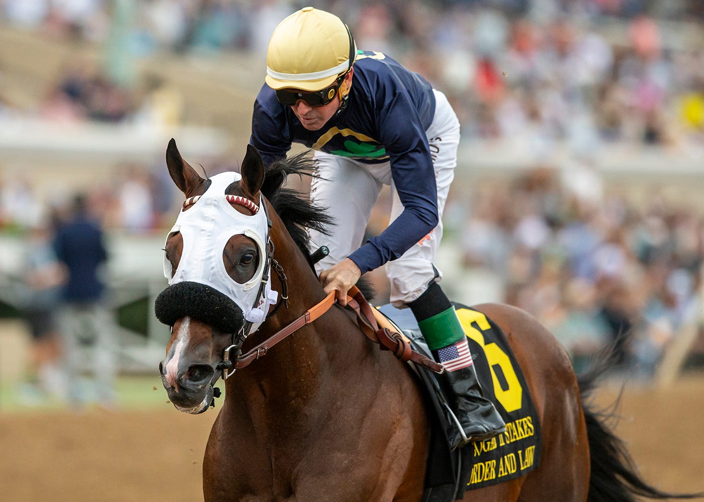 Desormeaux to serve one-day suspension for whip use