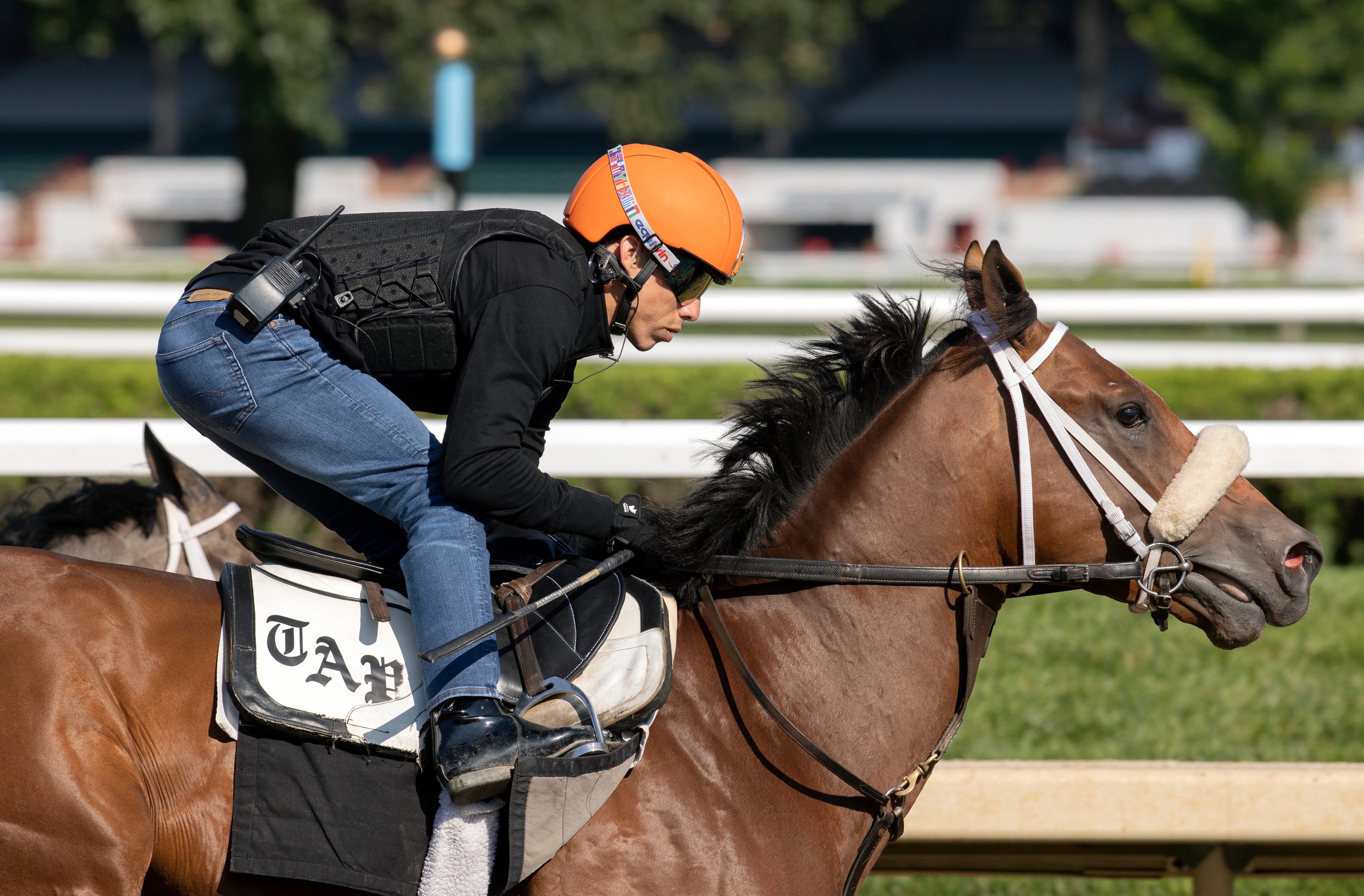 Far Bridge gets back to business in return to Clement's barn