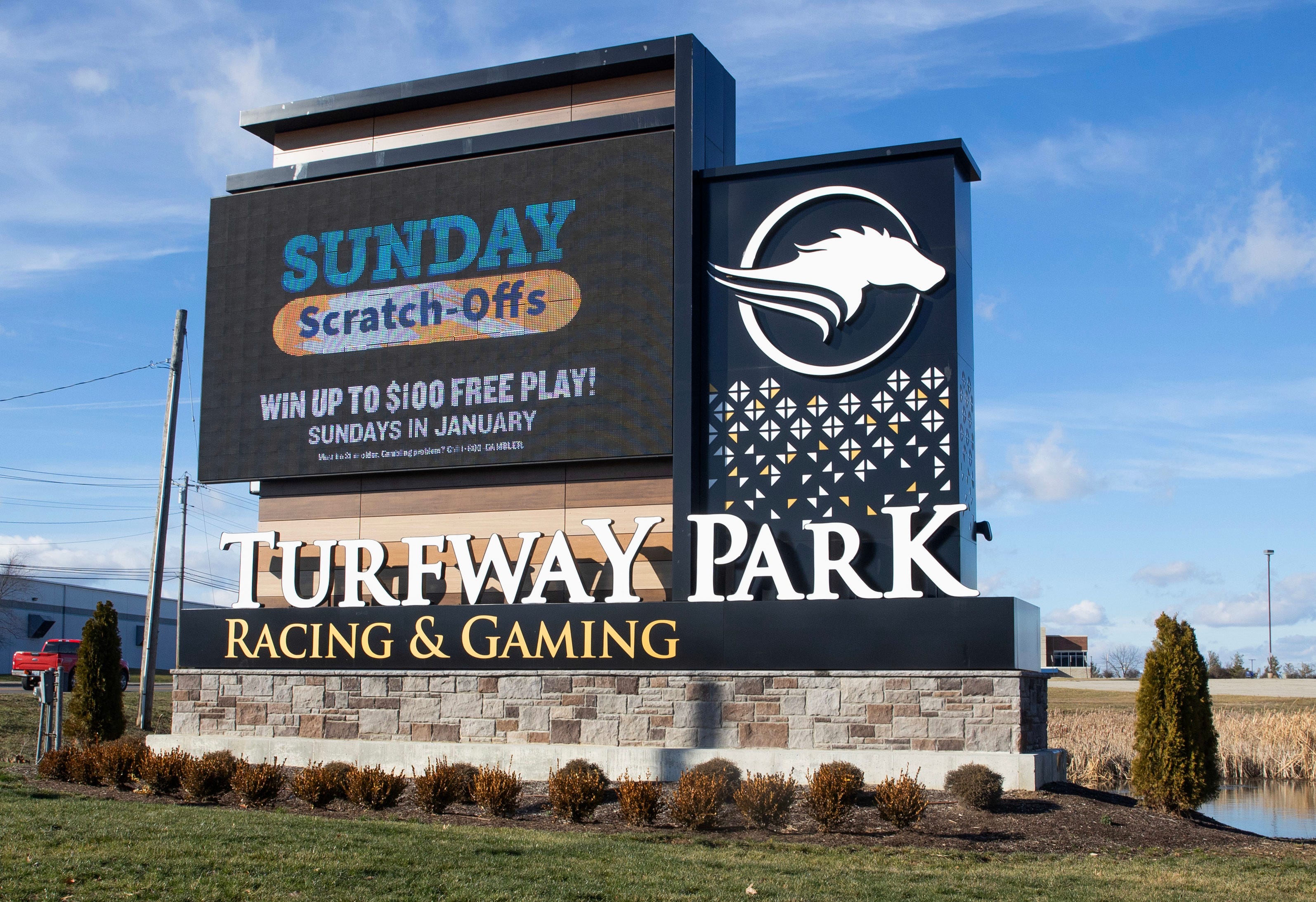 Turfway meet opens; new Synthetic Championships to be held Dec. 14
