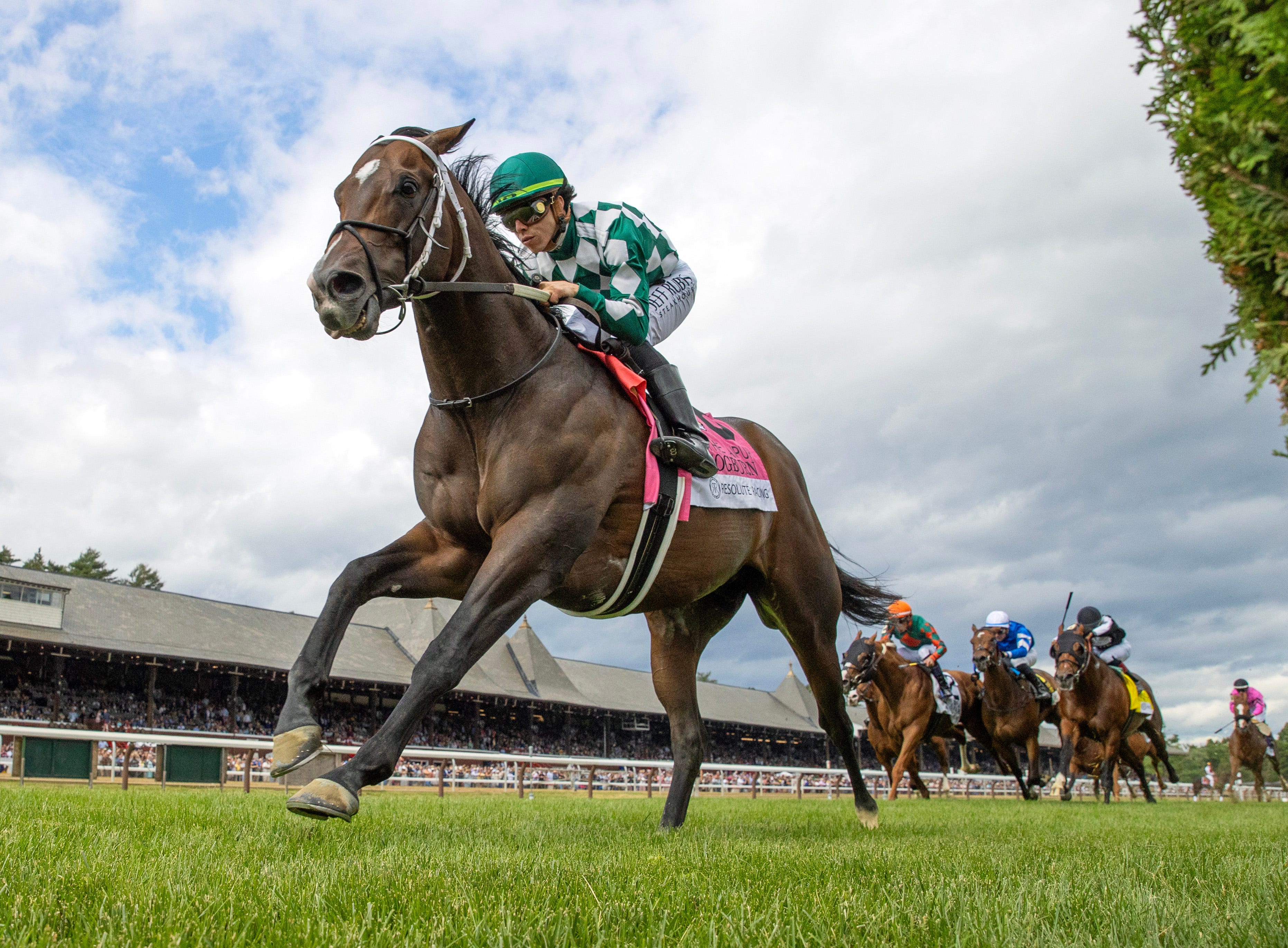Cogburn returns in Kentucky Downs Turf Sprint after record-setting effort