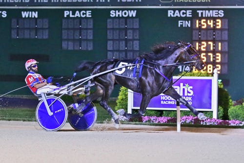 Harrah's Hoosier Park: Skyway Paige soars in Indiana Sires Stakes