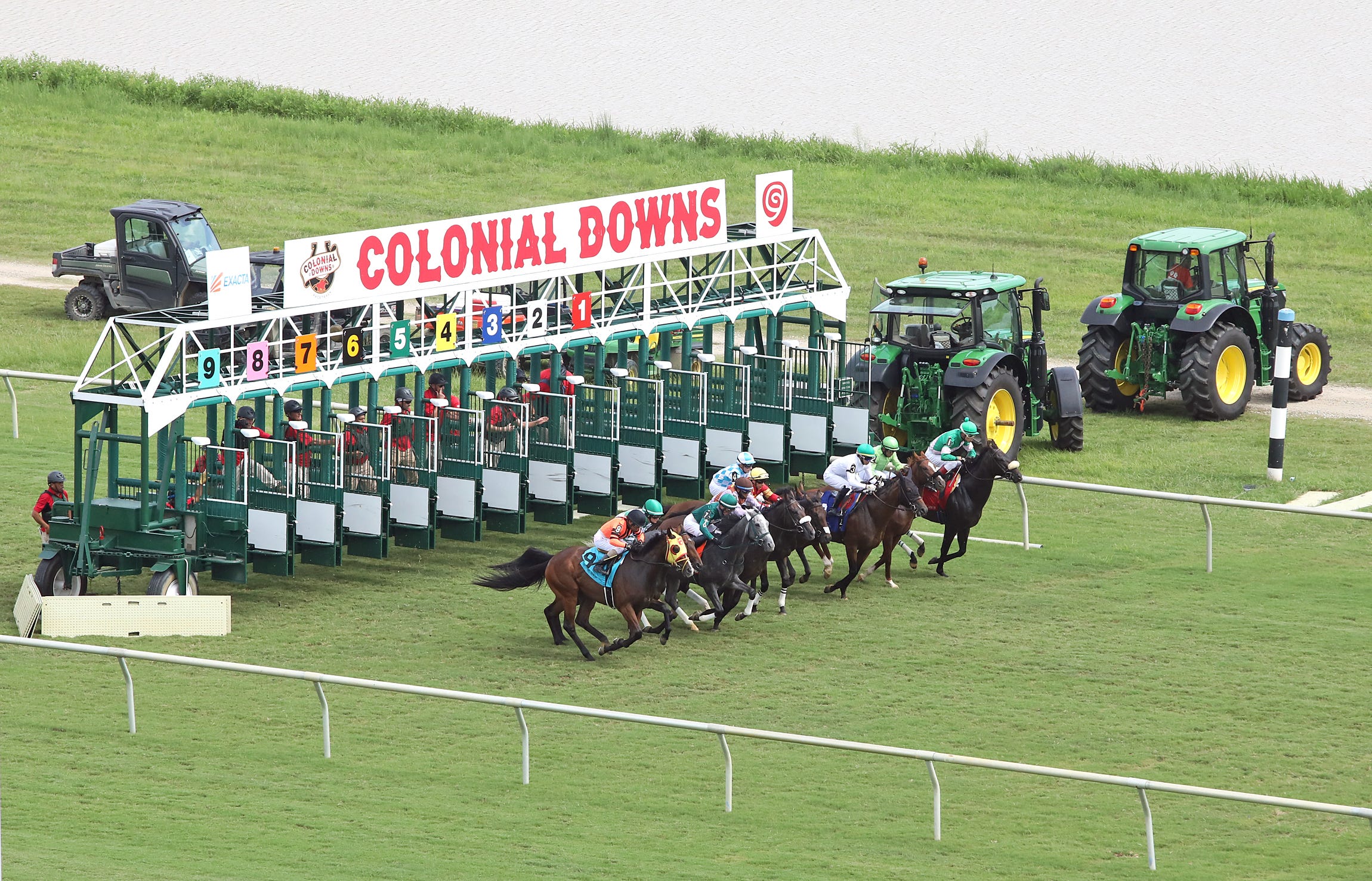 Colonial Downs cancels Friday card due to weather