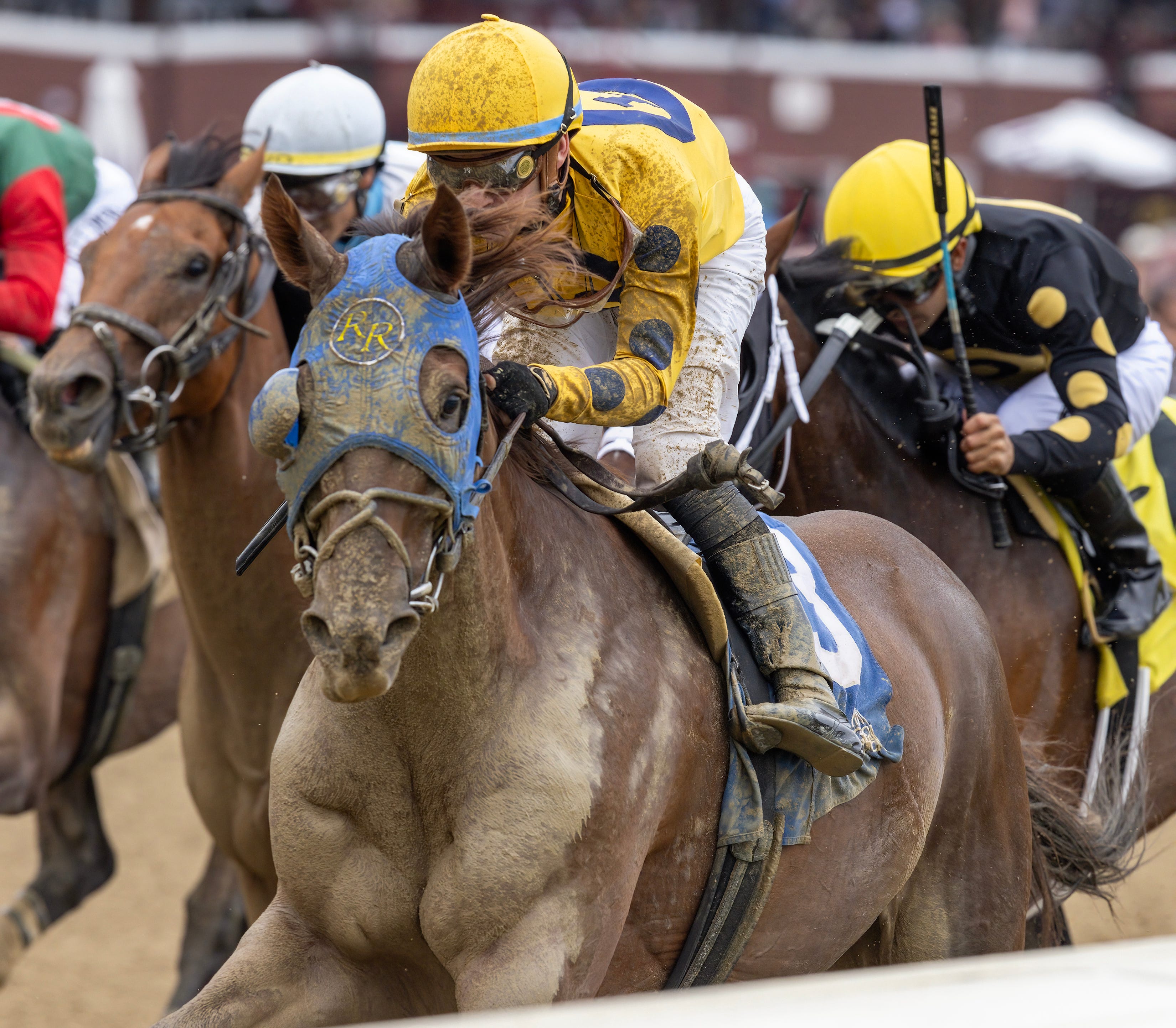 Prat remains hot as Bank Frenzy rallies in Evan Shipman Handicap