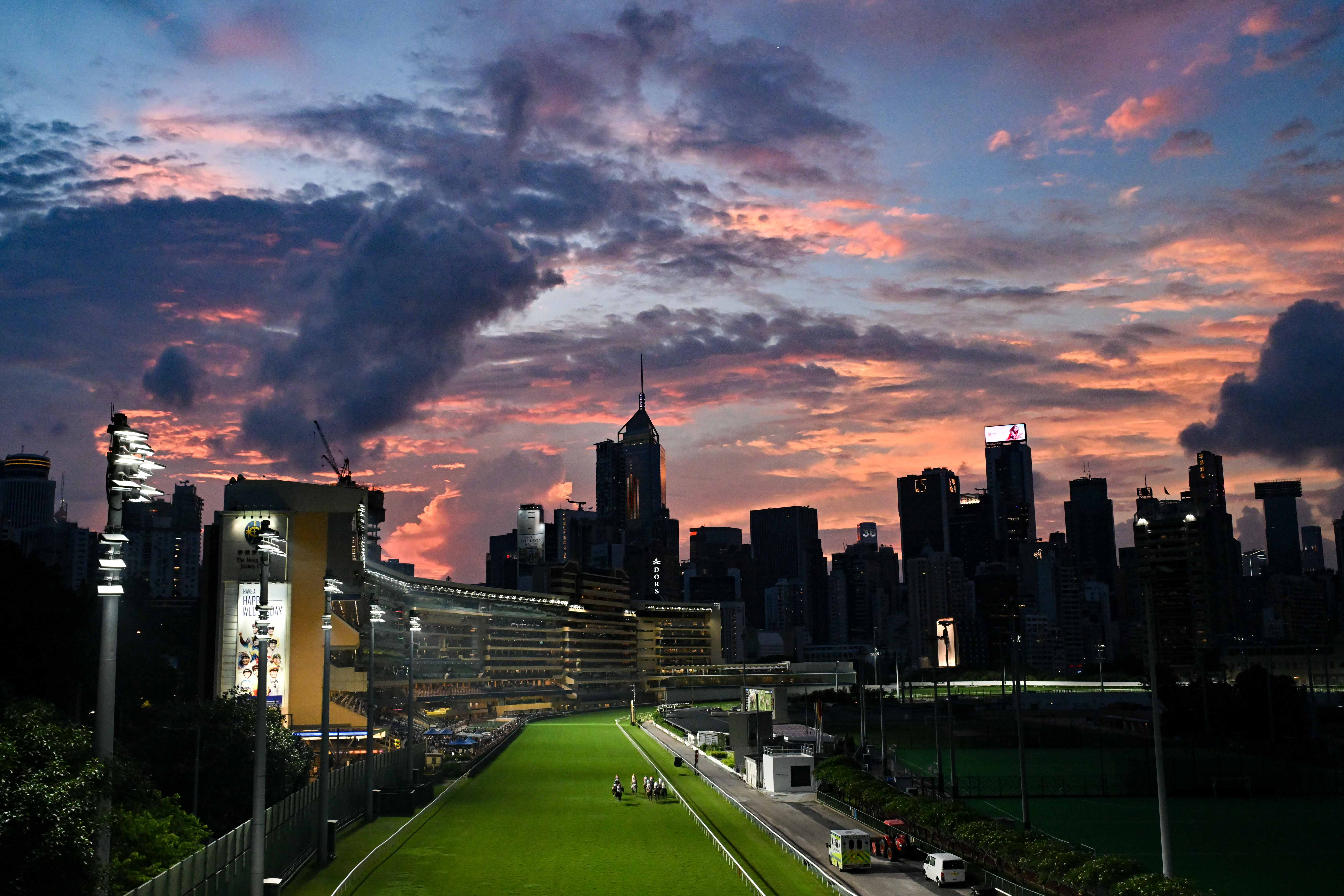 Hong Kong Selections for Wednesday, January 8, 2025