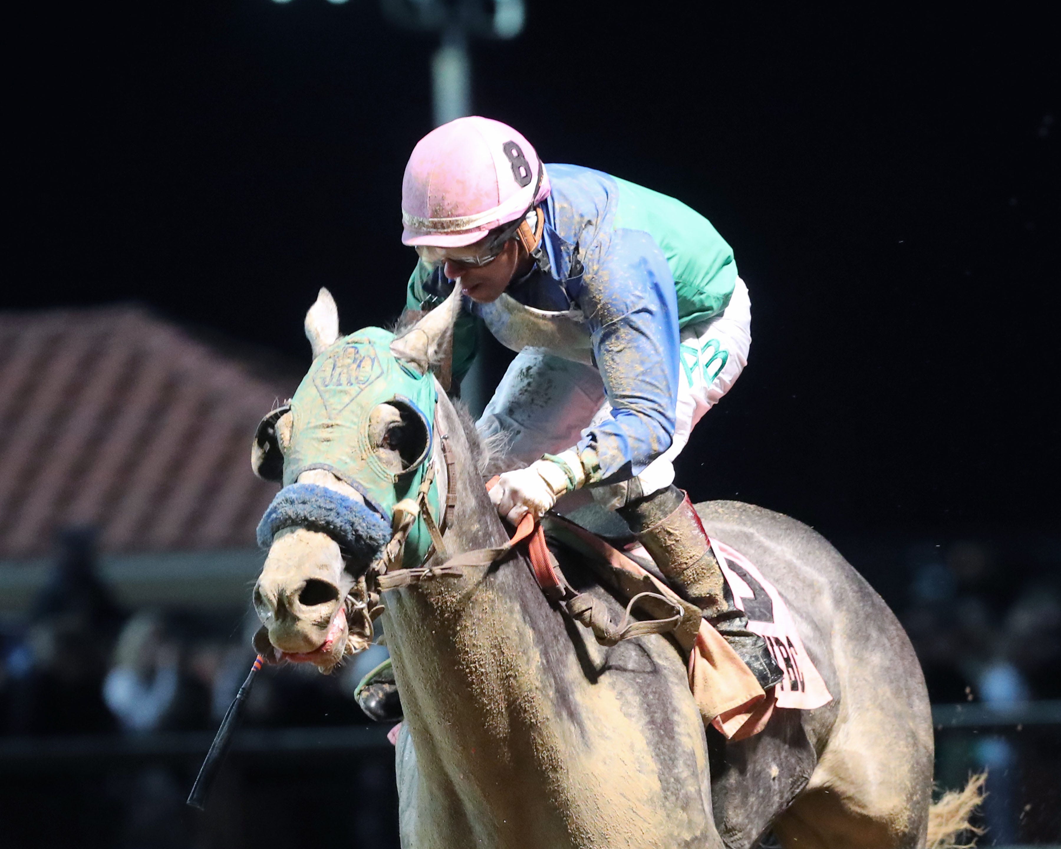 Runaldo prevails in Sam Huff, caps big day for Runco, Bocachica