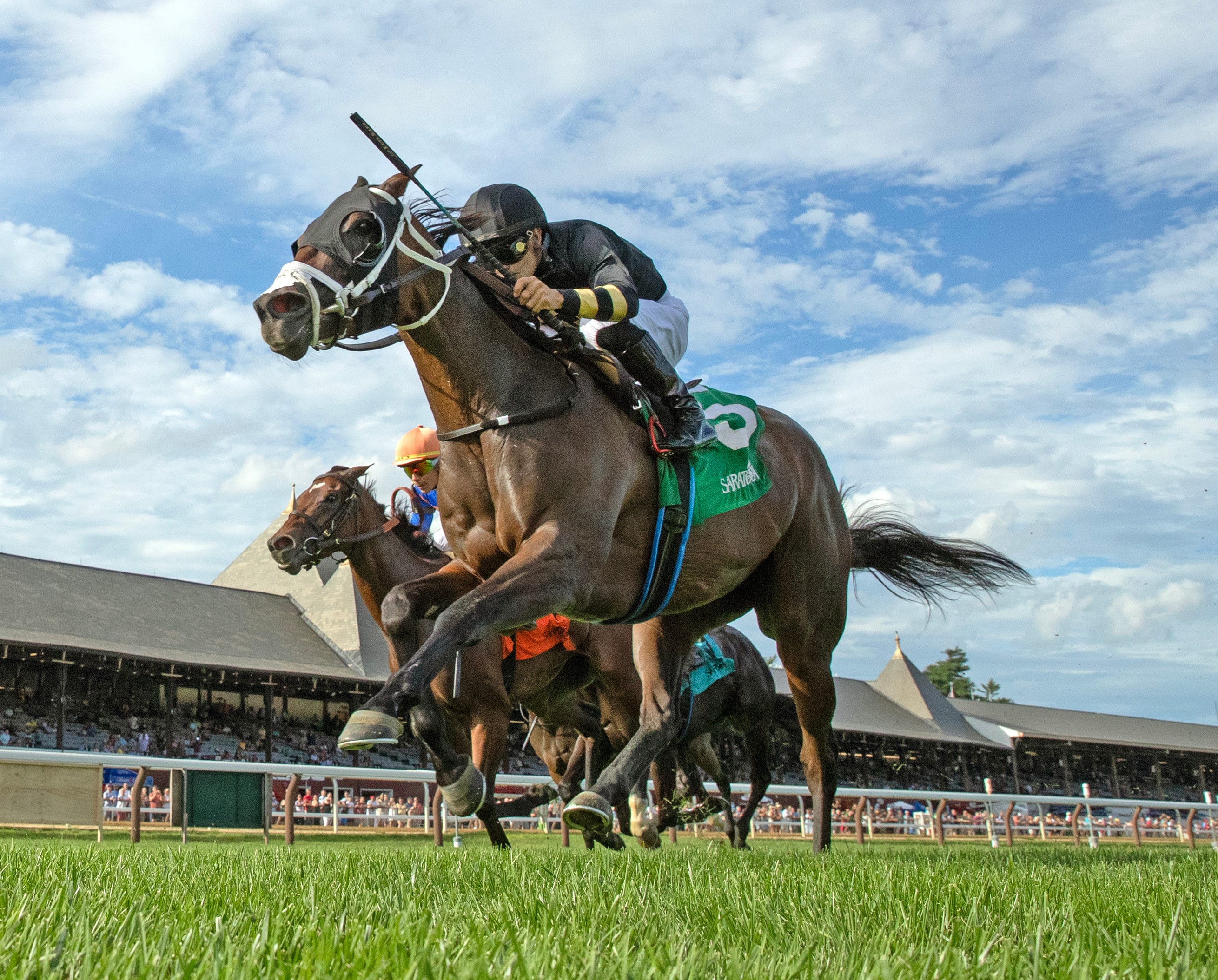 Twirling Queen gets back to turf in Sen. Ken Maddy