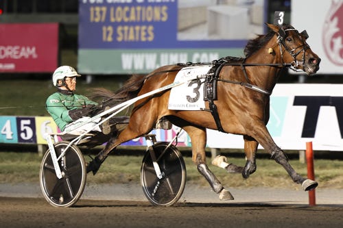 Breeders Crown: Supplement pays off for Call Me Goo in Open Mares Trot final