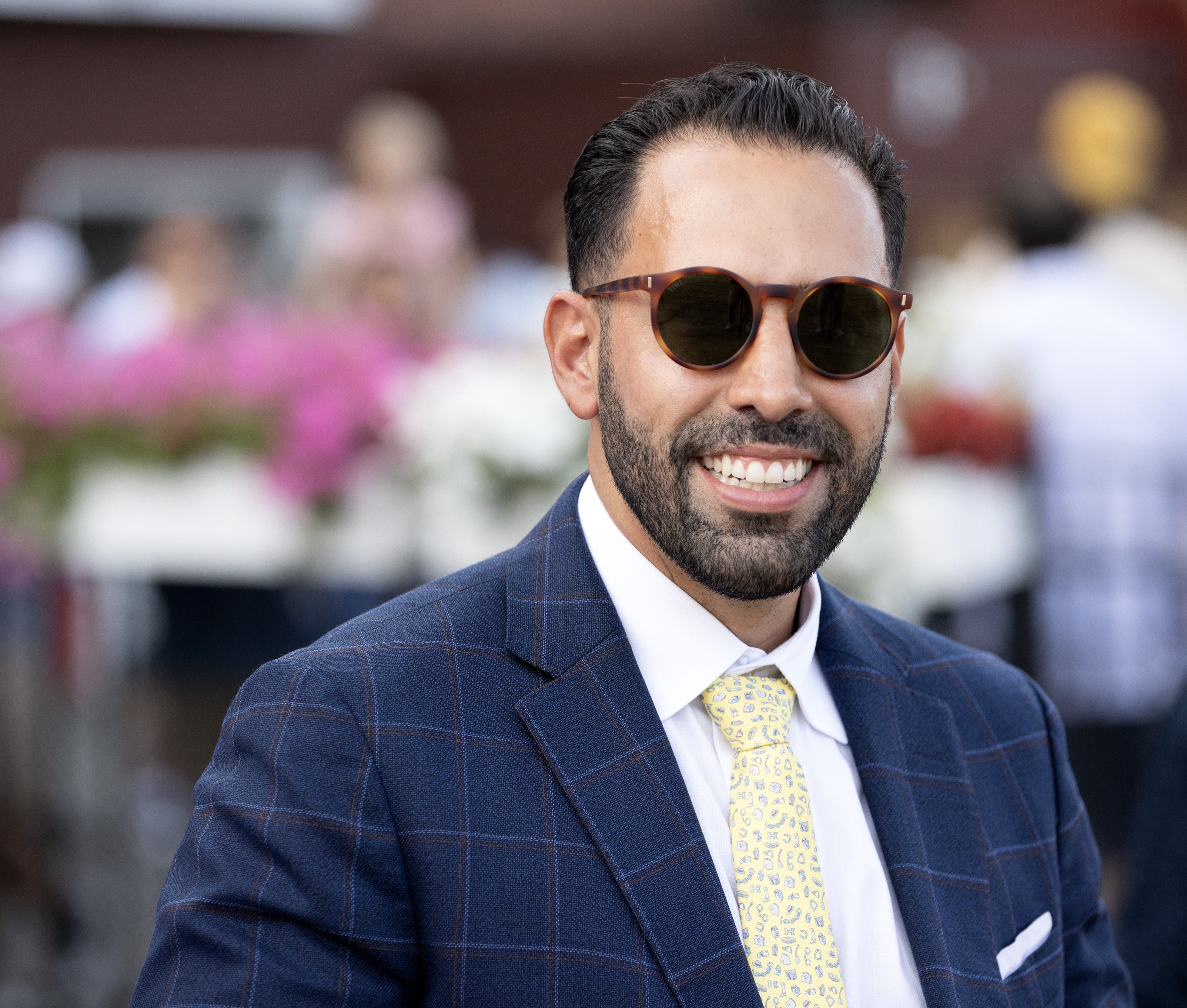 D'Angelo holds strong hand in pair of turf sprints