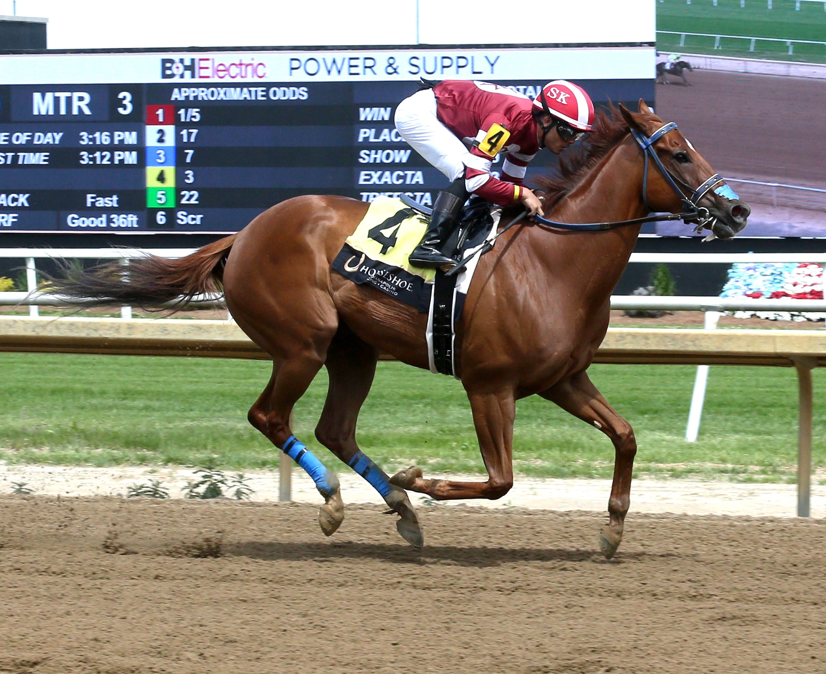 Latigo enters Nobody Listens Handicap off powerful score