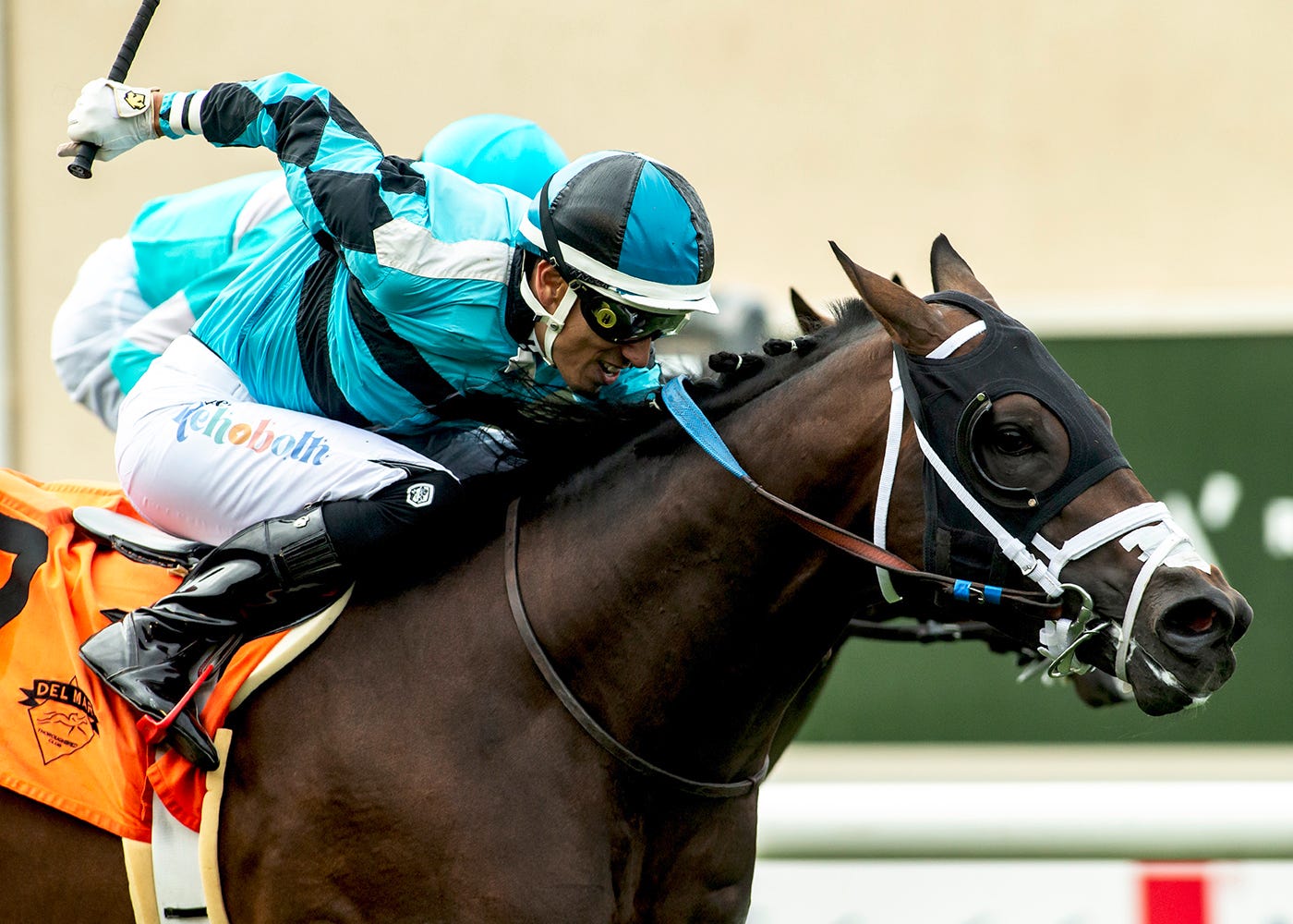 Del Mar: Game Warrior finishes the job in Oceanside on opening day