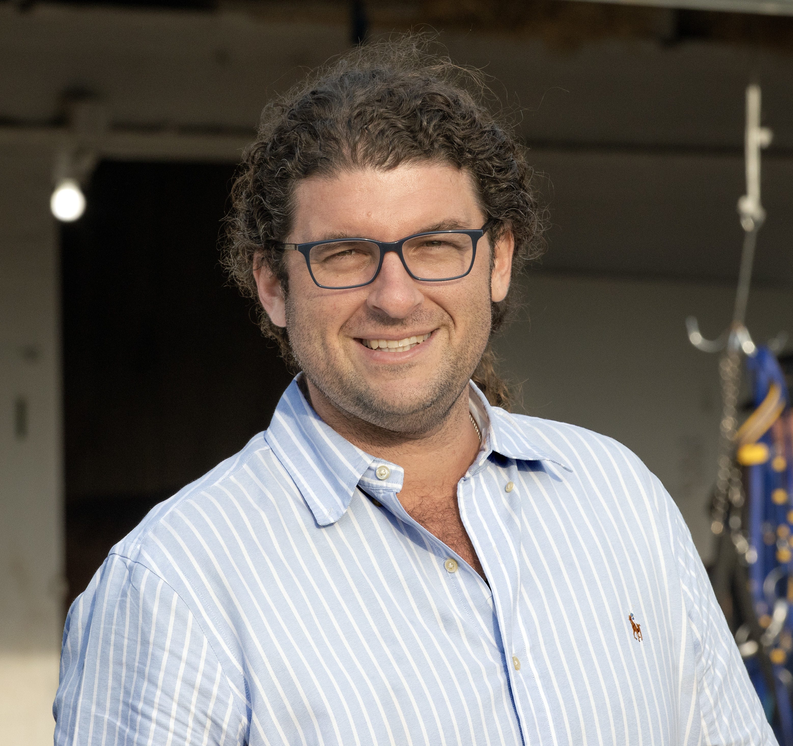 Ultra-consistent Mr Narcissistic looks tough in mandatory-payout Rainbow 6