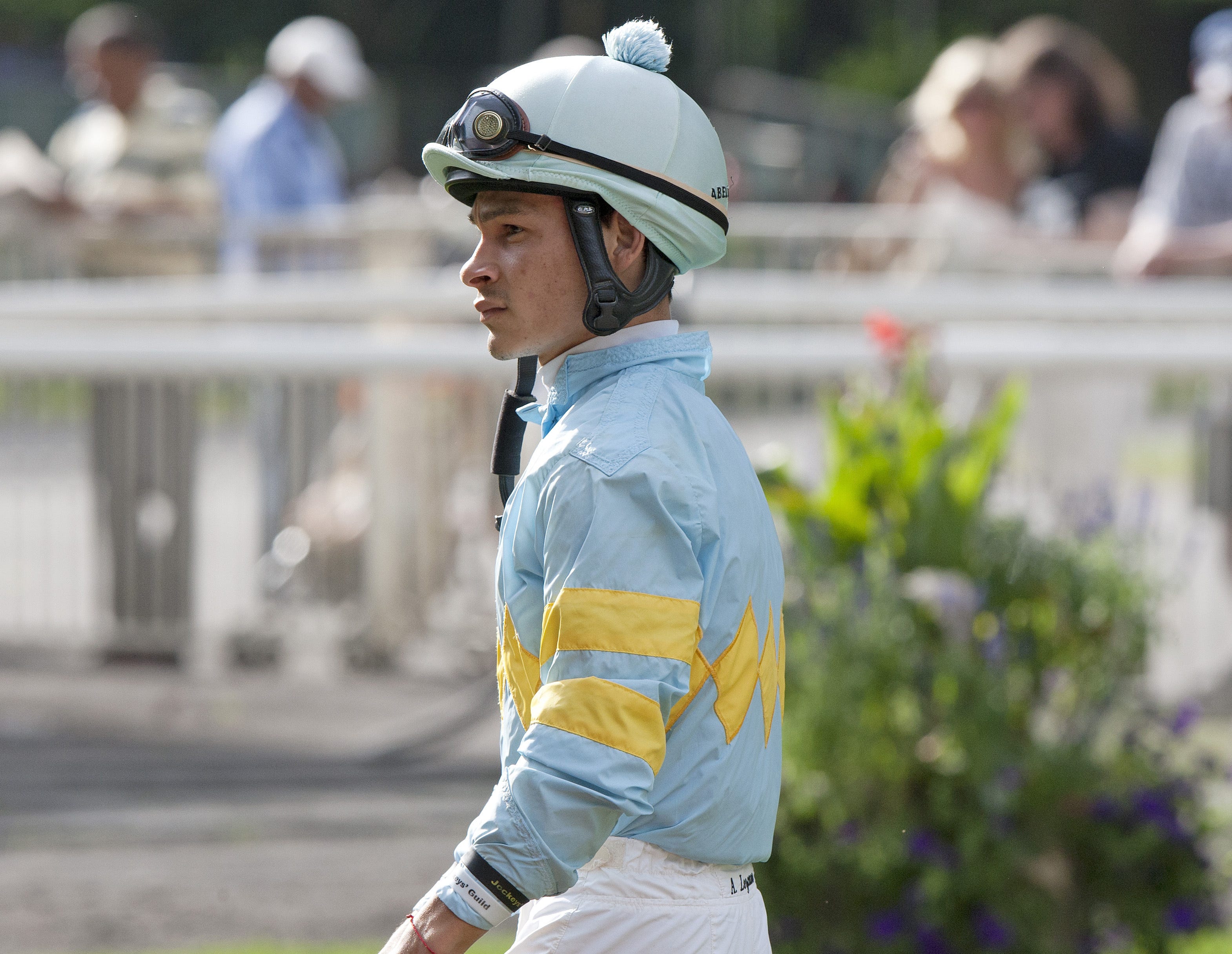 Lezcano to ride opening day while appealing suspension