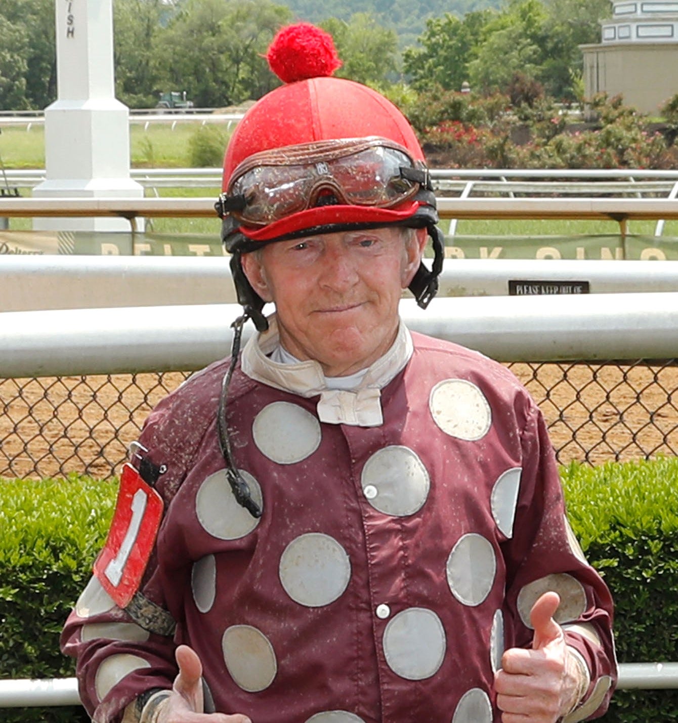 Jockey Ouzts on verge of tying Baze's record for number of career starts