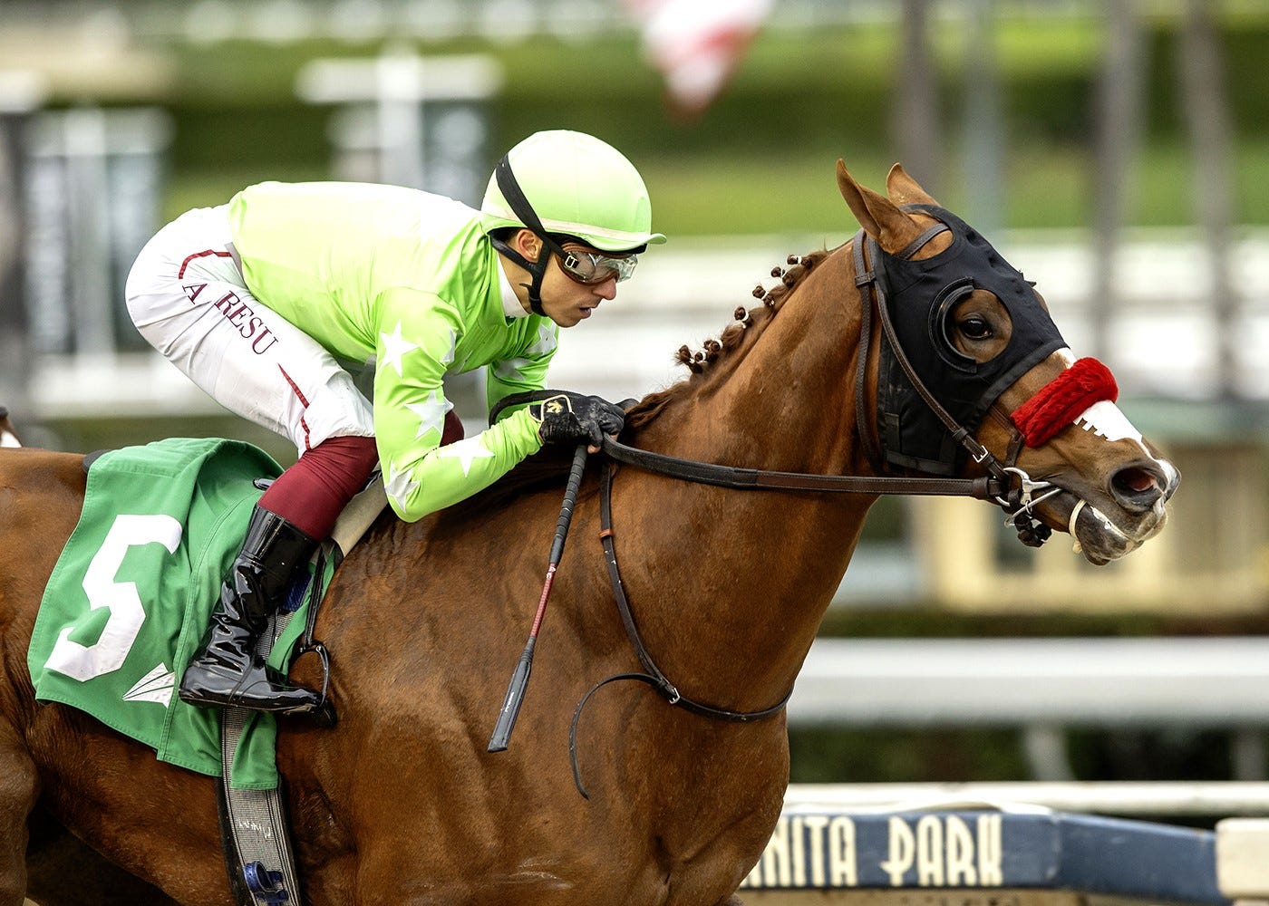 Vlahos well spotted but needs quick break from the rail