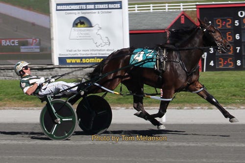 Plainridge: Massachusetts Breeders Stakes continue