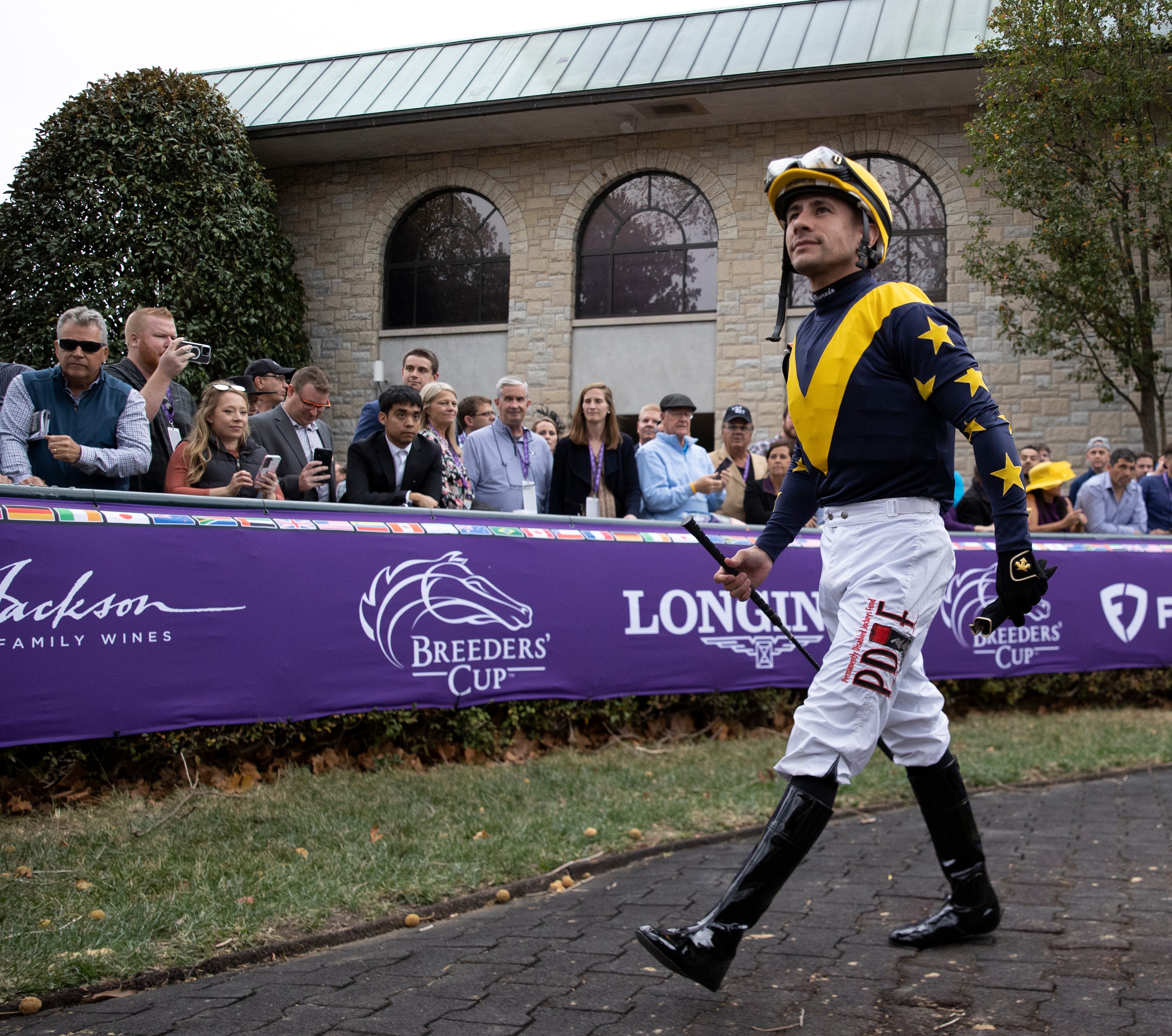 Jockey Junior Alvarado hits 2,000-win milestone
