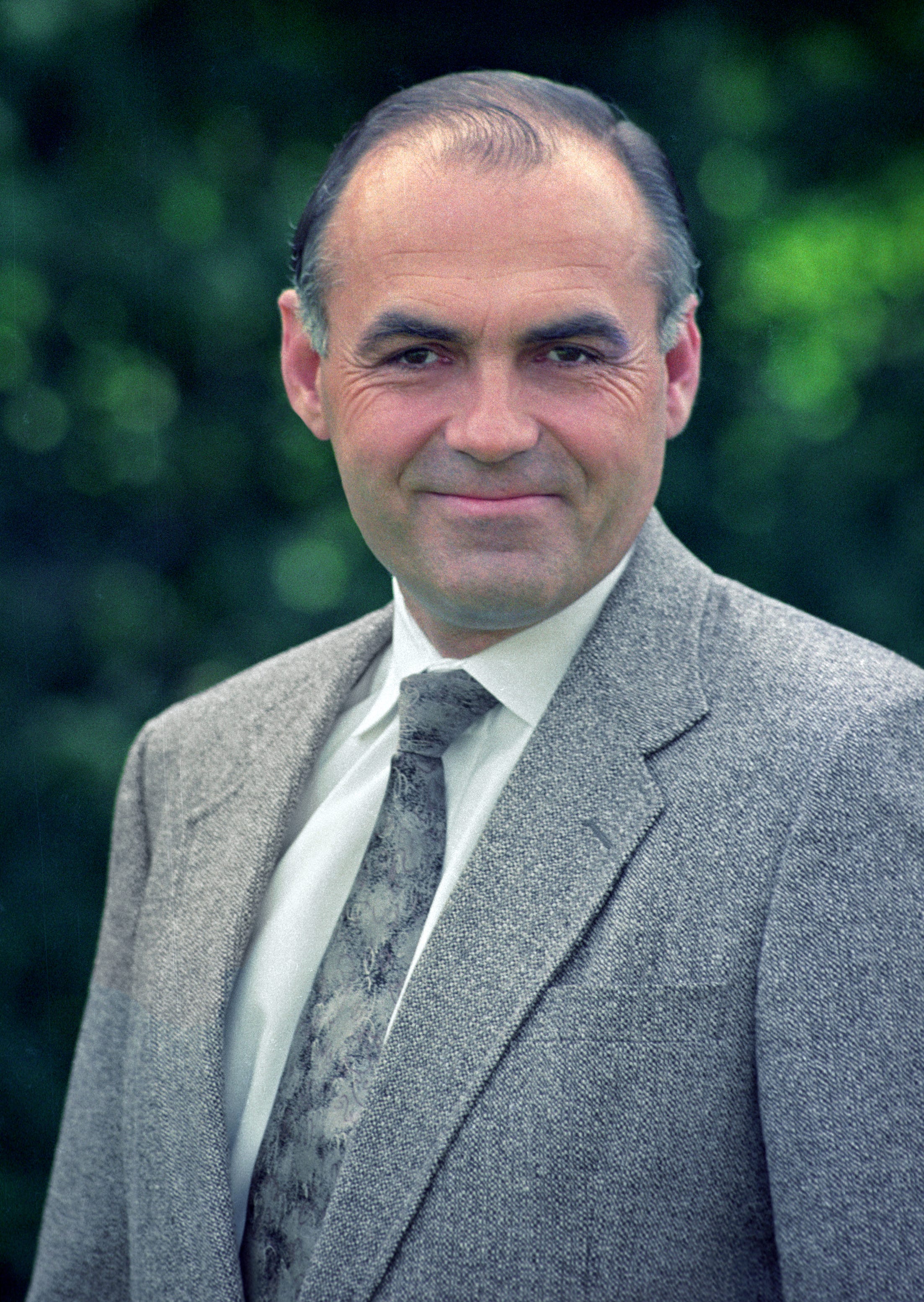 Marshall Cassidy, former voice of NYRA, dies at 75