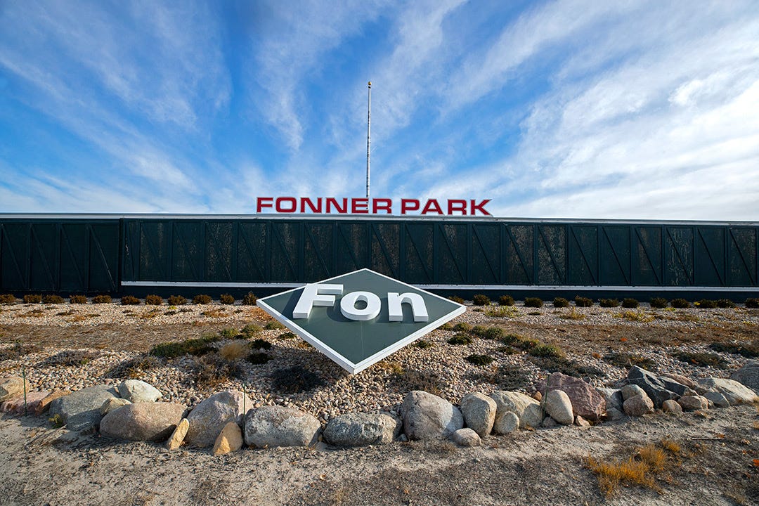 Fonner Park opens expanded 2022 meet