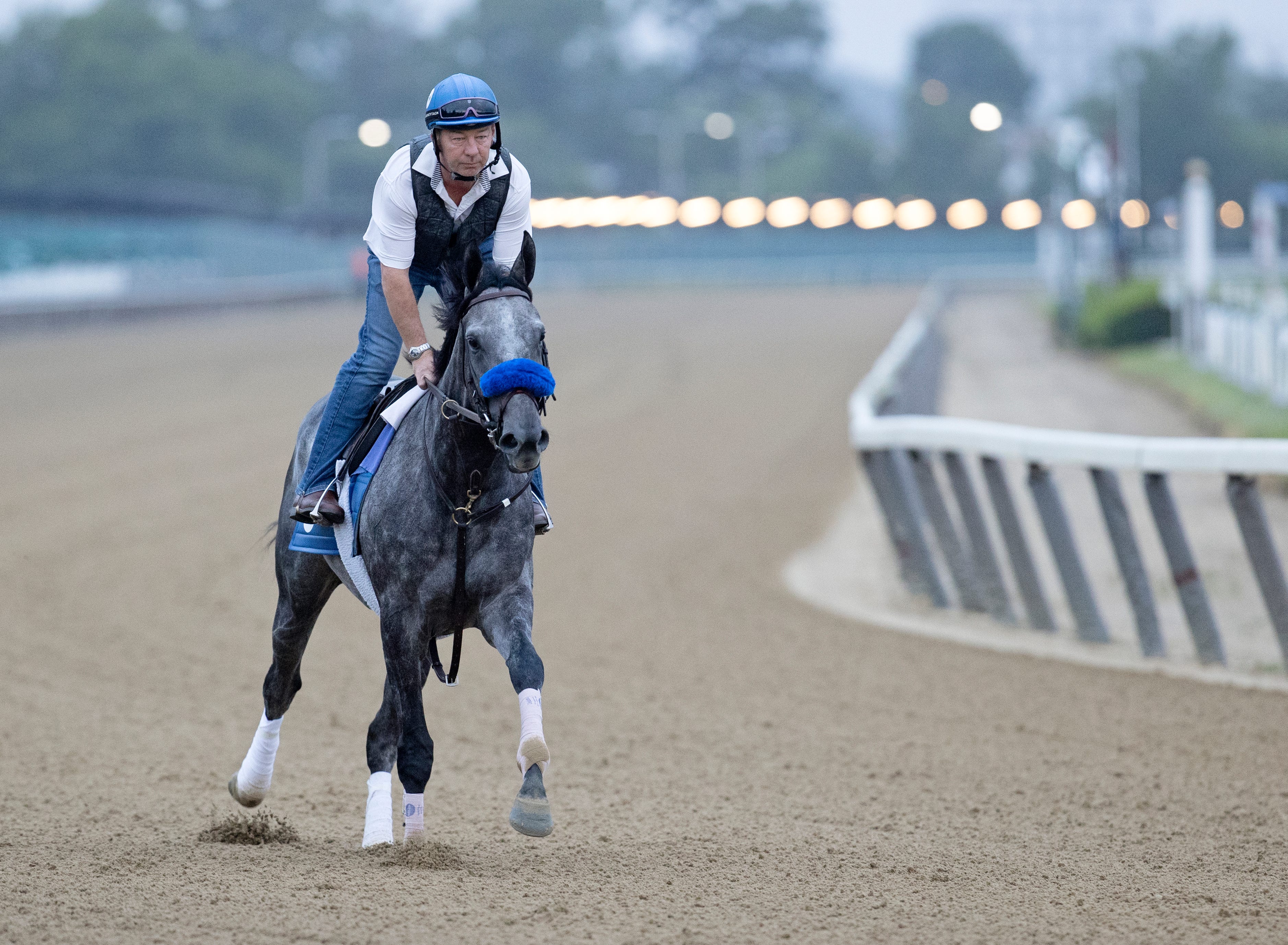 Three stakes for females top Sunday card