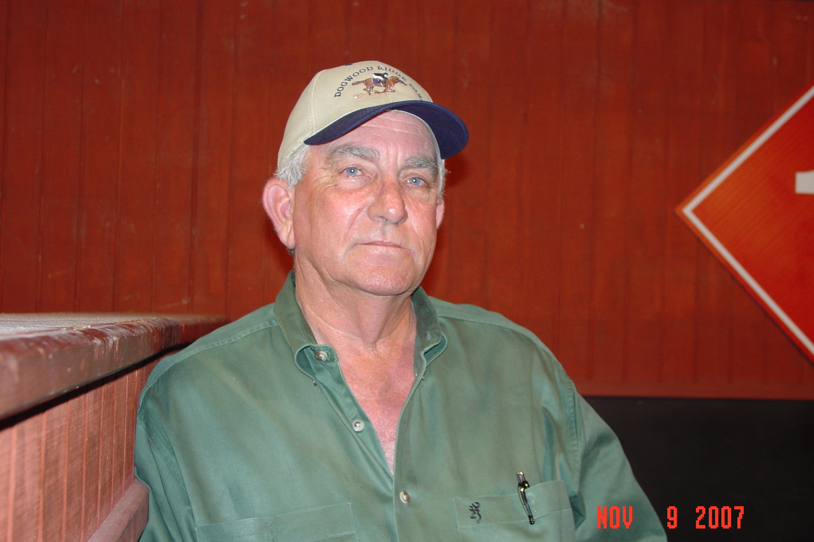 Trainer Hardin dies at 62