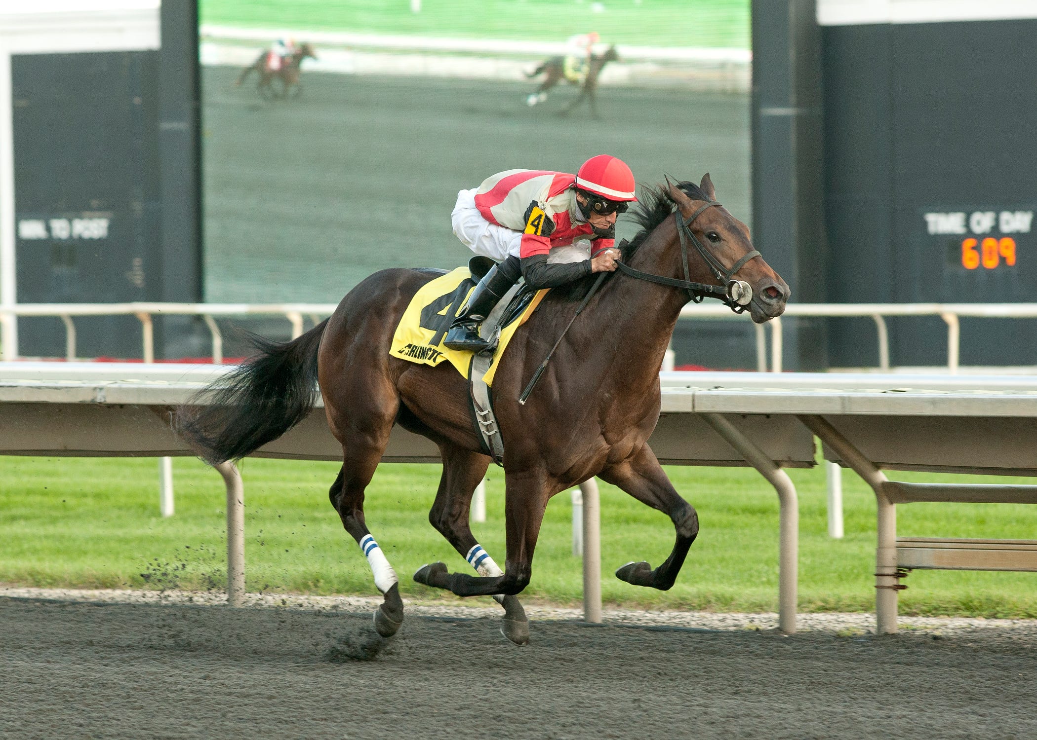 Keeneland: High Roll may show improved speed with blinkers