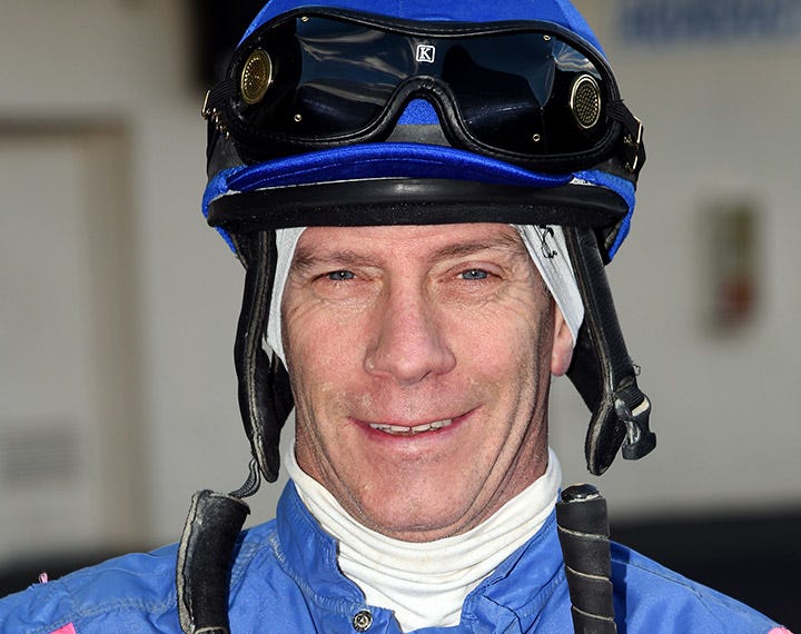 Mike Luzzi to ride at Lone Star