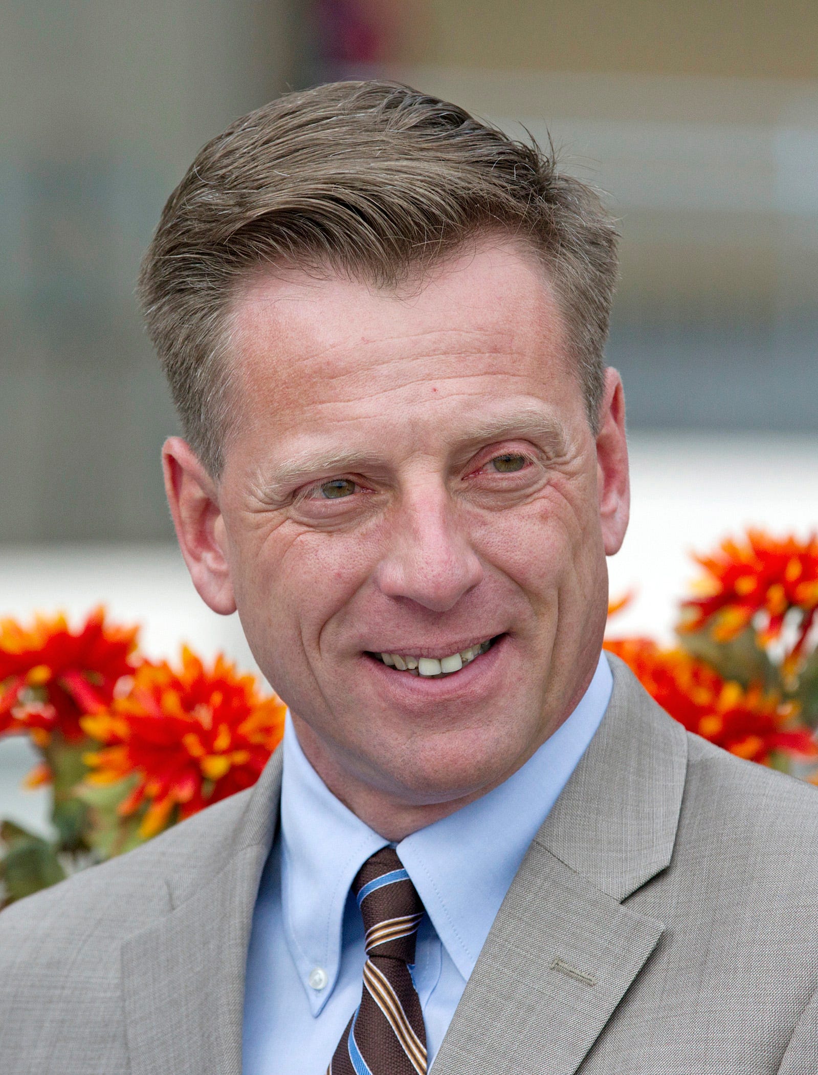 Migliore leaving post as racing analyst at NYRA