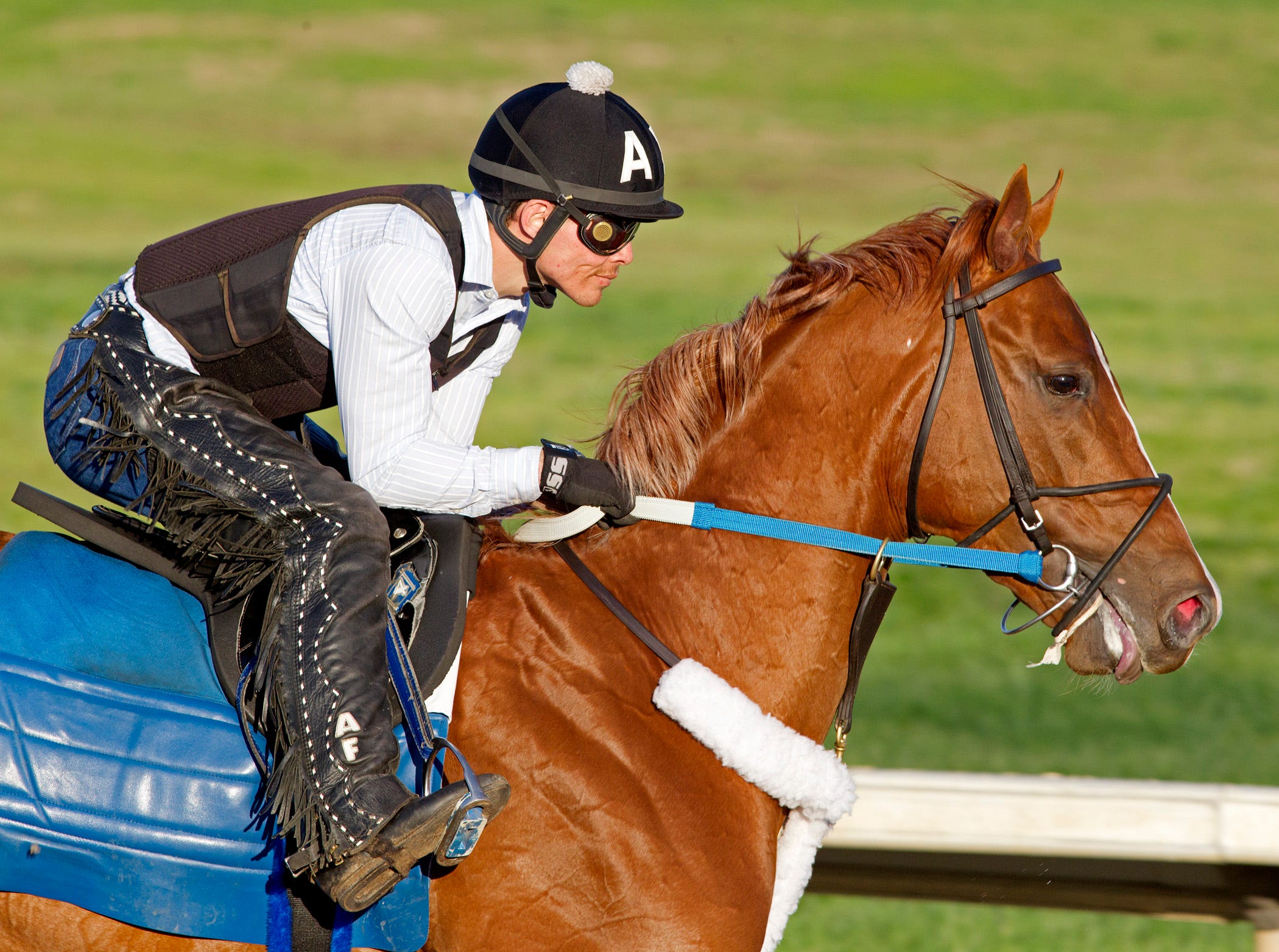 Santana to ride Tapiture if horse goes in Kentucky Derby