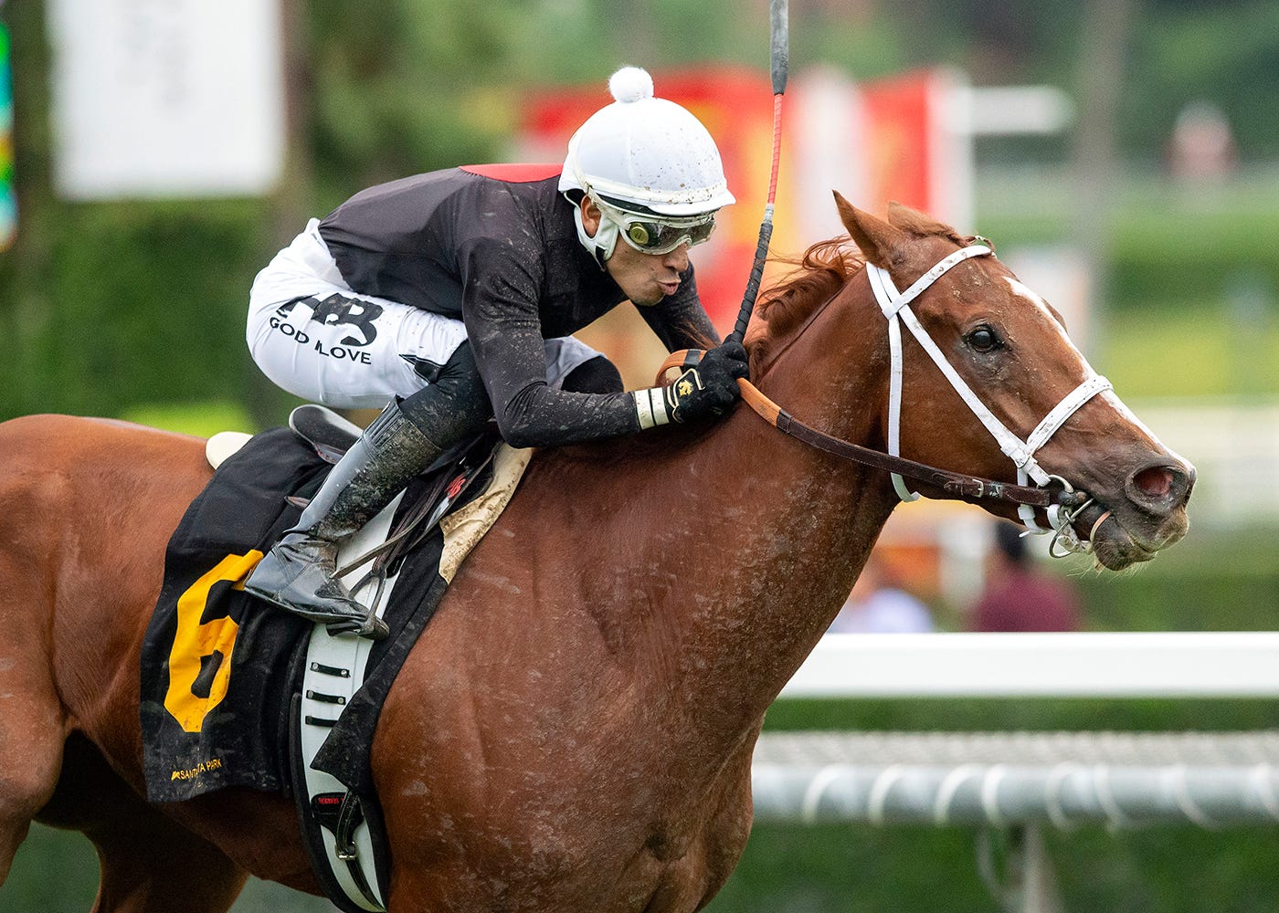 The Chosen Vron has first turf triumph in California Flag Handicap