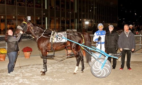 Hollywood Dayton: Dancin Yankee becomes harness racing's newest double ...